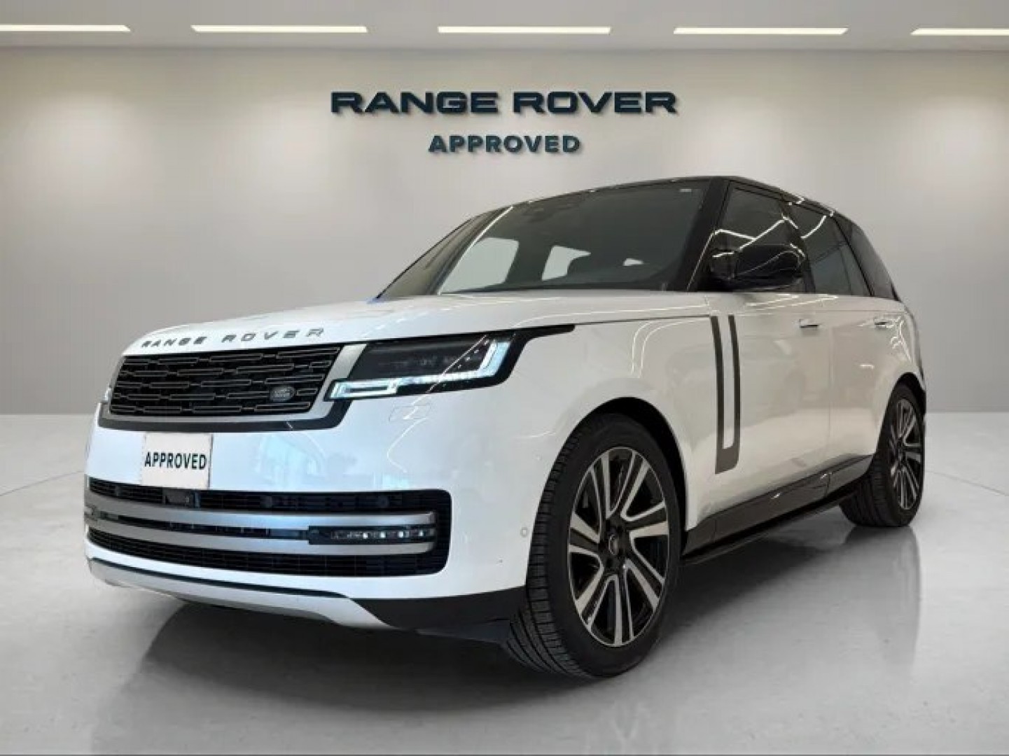 Approved Used Range Rover for Sale | Land Rover Saudi Arabia