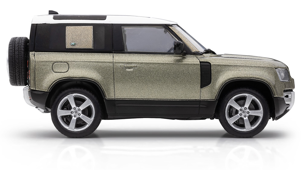 Defender 90 Scale Model 1:43 Scale - Green | Land Rover Collections