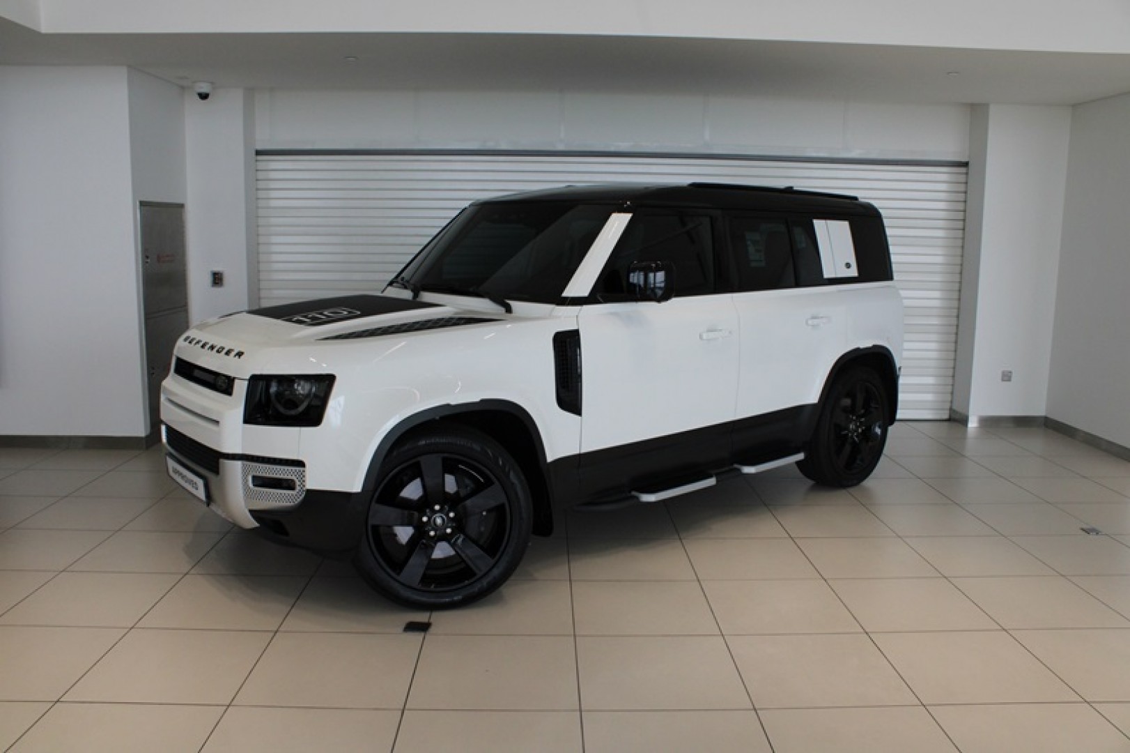 Approved Used Defender 110 for Sale | Land Rover Qatar